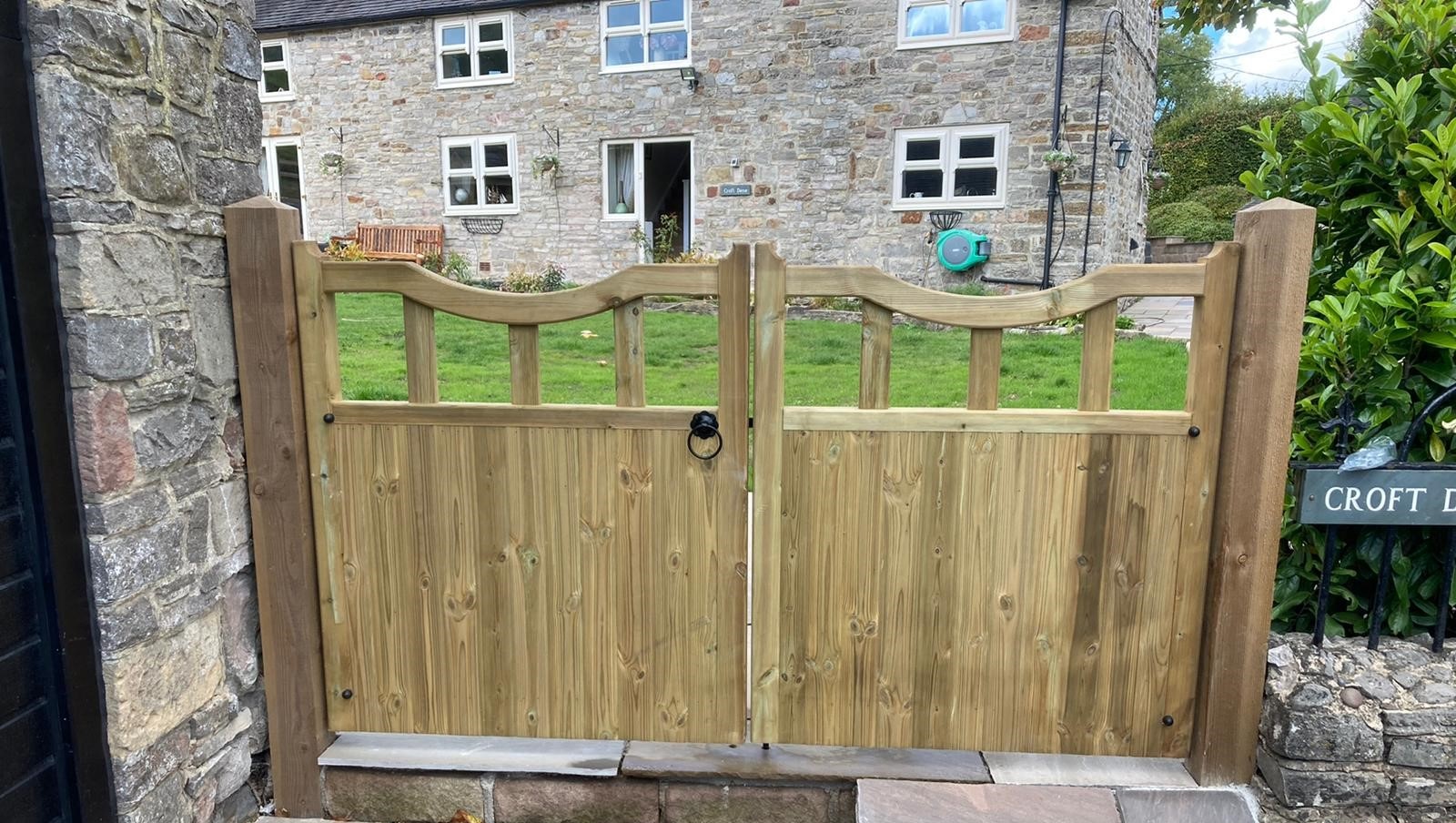 Double Wooden Gates for a Picturesque Property - Case Study